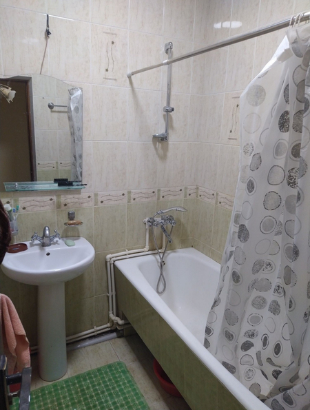 Комната для 1 мужчины с удобствами. Xona faqat 1 o'gil bolaga beriladi