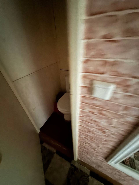 Продается 1-ком. кв. на Чиланзаре 3- квартал, дом 39.