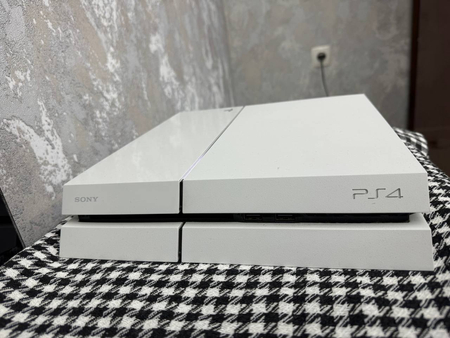 Playstation 4 fat