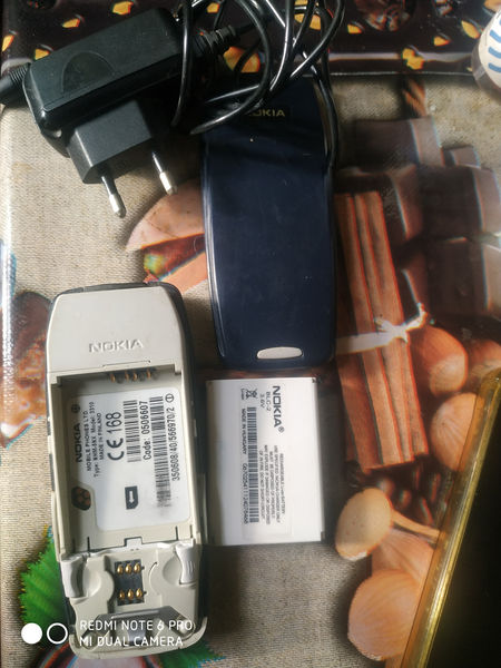 Продается телефон Самсунг А04е