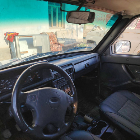 Lada Urban Yangi