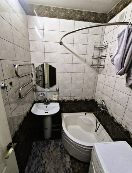 Юнусабад 11. 1в2/2/4.