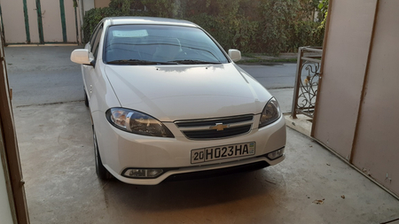 Продаётся новая Lacetti 2 style plus