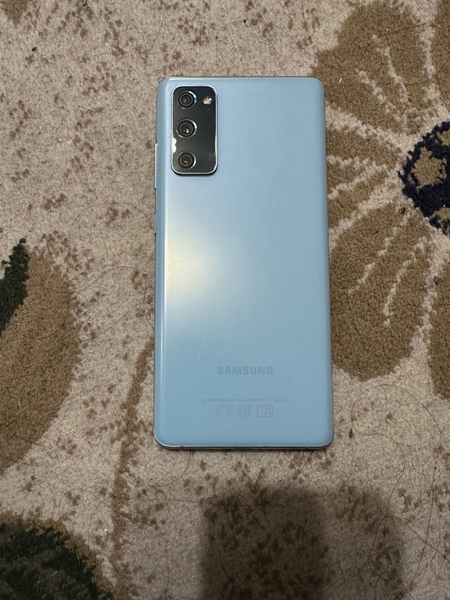 Продаётся samsung FE 20