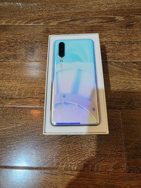 Huawei p30 в отличном состоянии