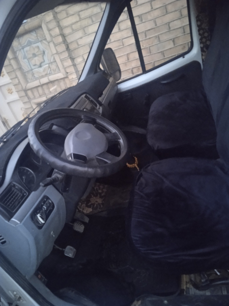 Срочно продам машину
