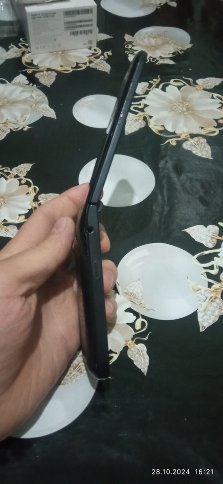Нокиа 2720Flip-Redmi 9