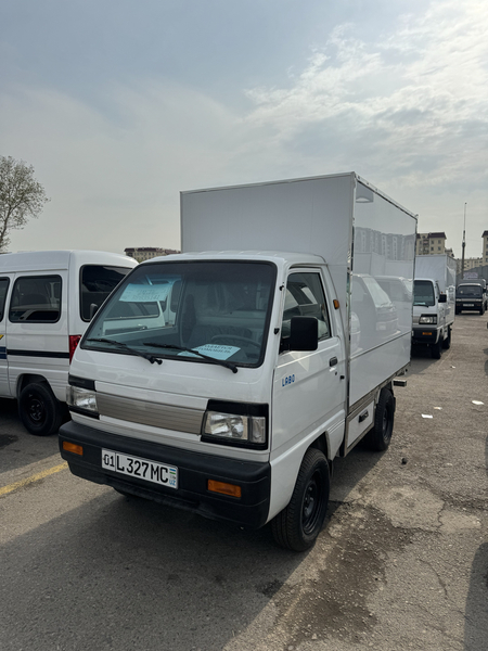 Nexia 1.6 mator 2009-yil oq rang gazi bor
