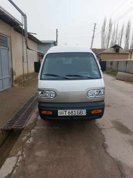 Avto Damas Sotiladi