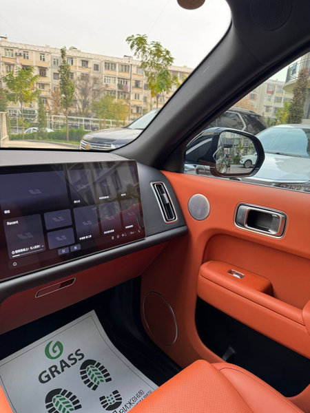 В продаже ! Автомобиль LI L9 Max