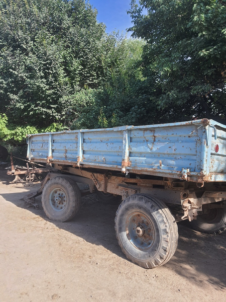 T28 traktor holati yaxshi kamplekt sotiladi