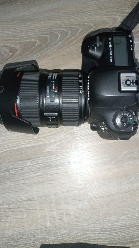 Mark 4 Eos 5D deyarli yap yangi