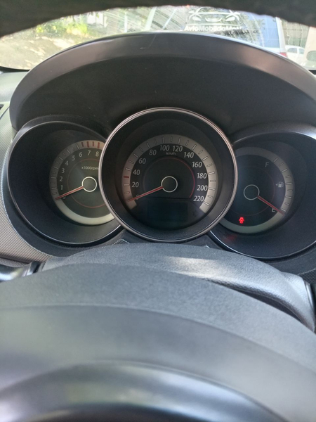 Kia Ford Holat idyal turtilmagan urilnmagan