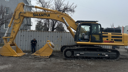 Гусеничный экскаватор SHANTUI SE350LC