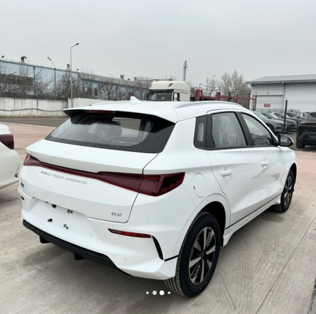 BYD e2 Luxury 405km NASIYA SAVDOGA va Naqdga.