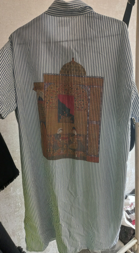 Платье  и рубашка.