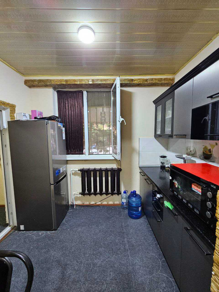 3 xonali 85m² 1-qavat uy sotiladi