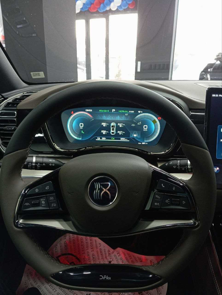 BYD HAN Flagship 605 km nalichida