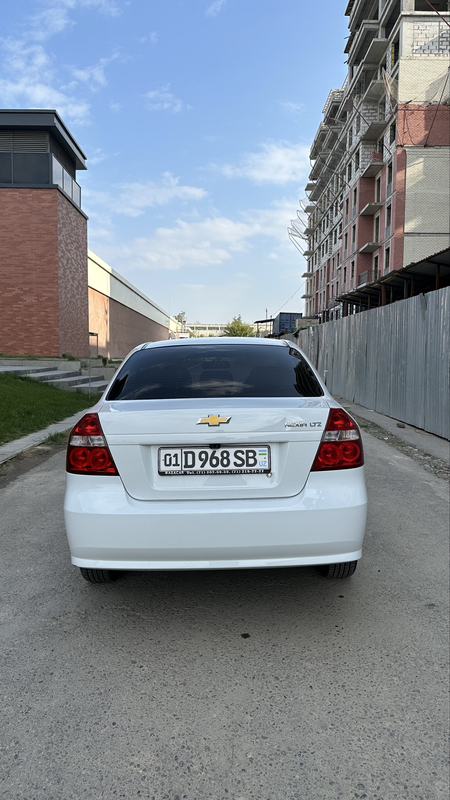 Nexia 3 / 2022 / Oq / Kraska toza / Benzin
