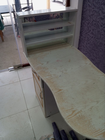 Salon jihozlari arzon narxlarda sotiladi