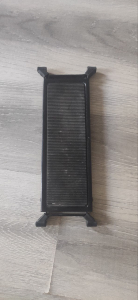 YAMAHA C40 в комплекте педаль и чехол