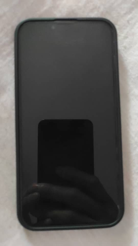 Iphone 13 pro ideal ochilmagan Kor-Doc-bor