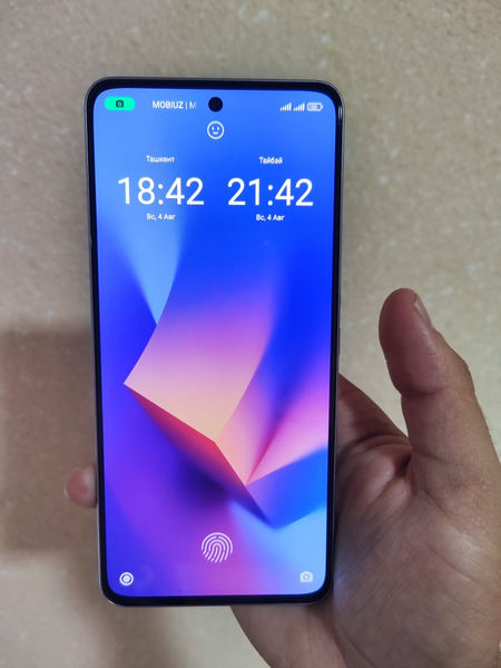 Xiaomi 12 lite 5g srochna sotiladi