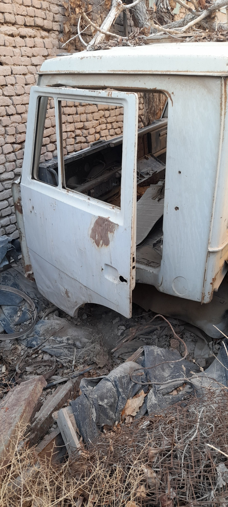 Kamaz kabina bez spalka