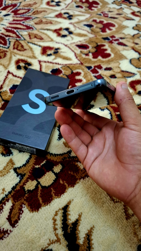 Samsung S22 yevro 8/128 yil 2022
