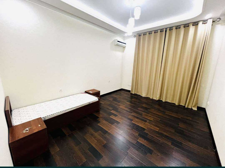 Gabus building 4 room 3 bed 2 bath Taras Shevchenko street metro Oybek