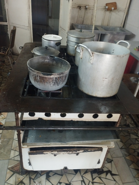 Продам ресторанский плита