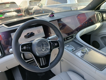 Seres Aito M9 4 WD Ultra Edition