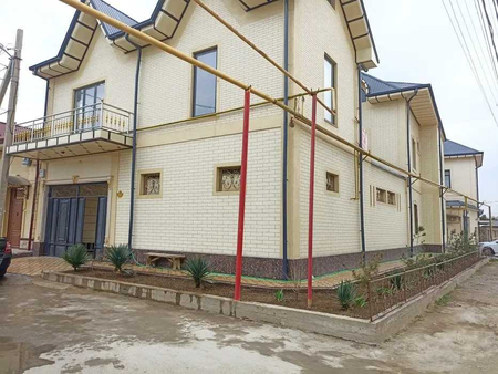 Продаётся Евродом в махалле Гузаль, 4-соток (N 8840)