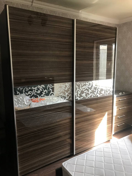 Ishlatilgan shkaflar bor zakazgayam qilamiz