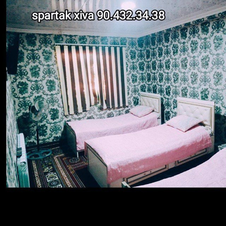 Xivada  Arzon Xamyonbob mexmonxona Ichan qala ichkarisida shoshiling
