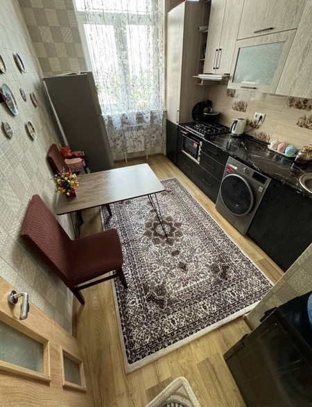 Продается 4 комнатная квартире в жилом комплексе Parisien