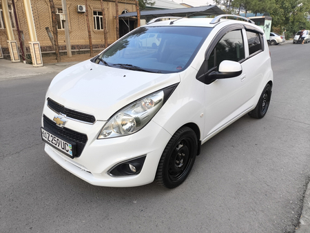 Arenda Vikup Spark 4 pozitsa