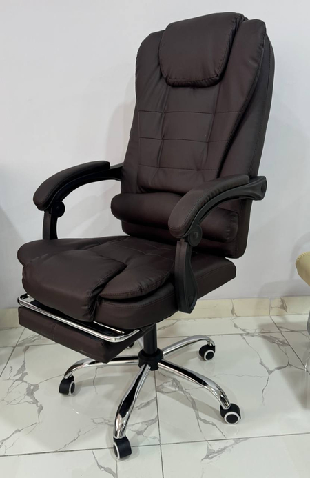 Kreslo 818 C  Yetkazib berish Bepul