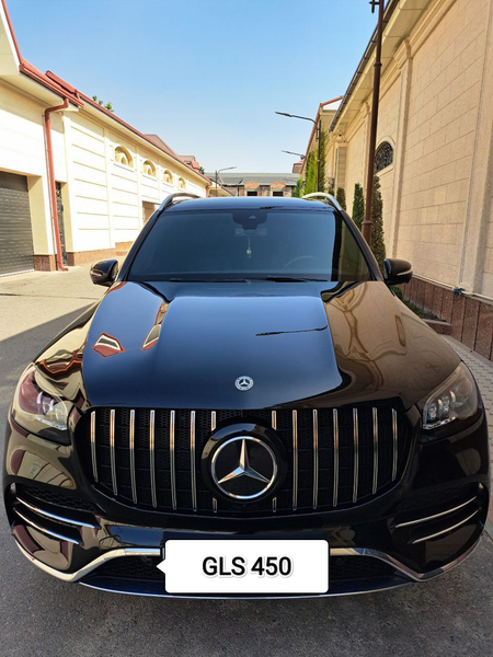 Mercedes GLS 450