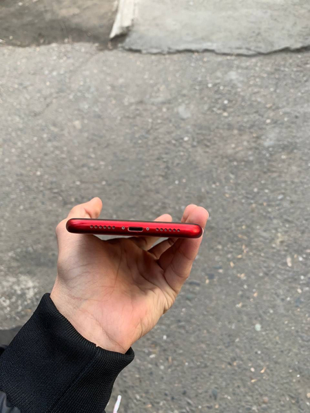iPhone XR 84%Yomkost 128gb