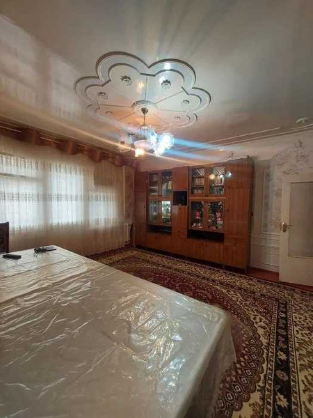 Алмазар. Себзар 2/8/9, майдони 60 м2, Отдельный вход,
