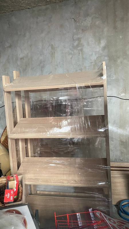 Продаются полки для магазина новые
