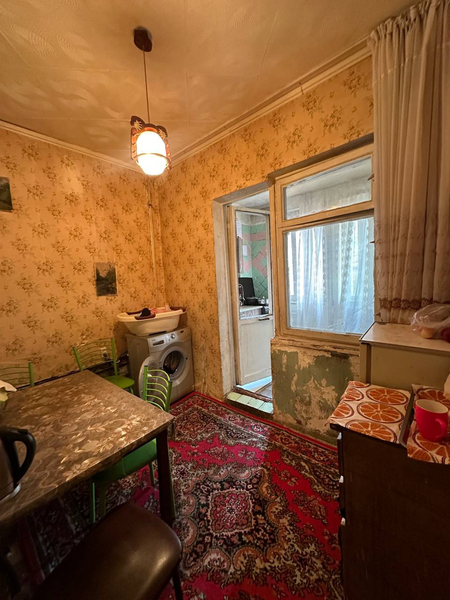 Мирабадский р-н Куйлюк Массив 4 2/1/4 Франция улучшенная планировка62м