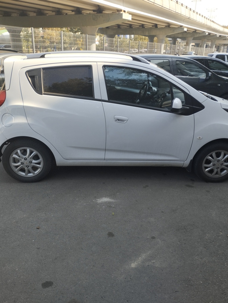 Spark avtomat 3 pozitsa.