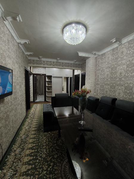 Продам квартиру 4/8/9 на Ахмад Югнаки ,Хумоюн ,ттз