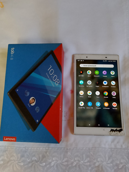 Компьютерный планшет Lenovo TAB4 8 LTE CALl. Polard White 2G+16B