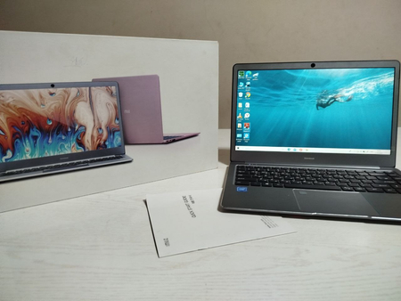 Noutbook netbook sotiladi