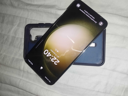 Телефон Galaxy S23