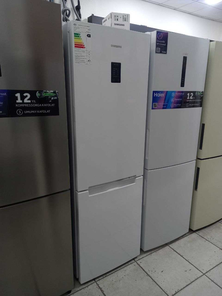 Холодильник Samsung RB31FERNDWW/W3