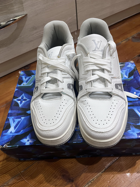 Lv Trainers 2023 collection